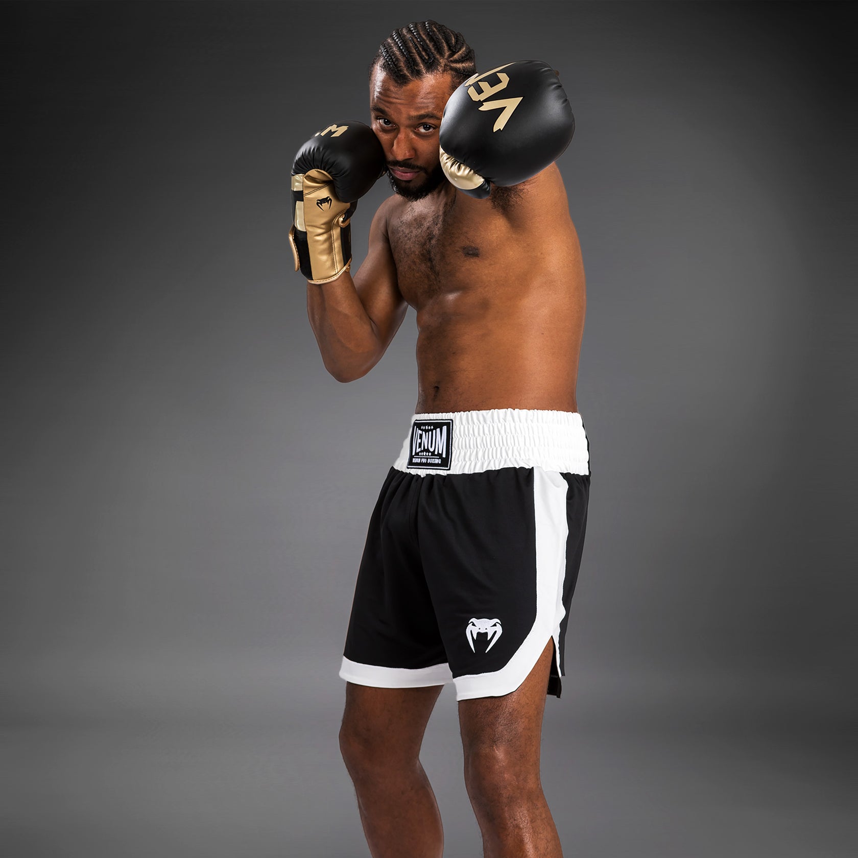 Venum Classic Boxing Shorts - Black/White - Venum Asia
