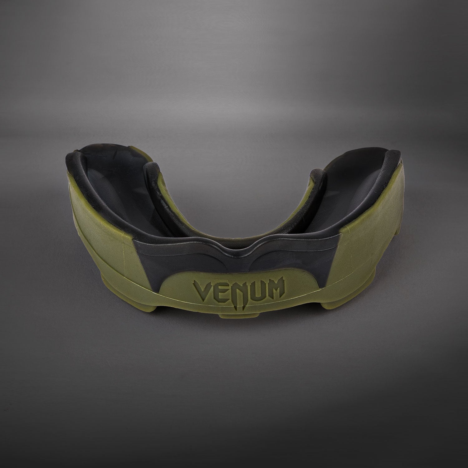 Venum Predator Mouthguard - Venum Asia