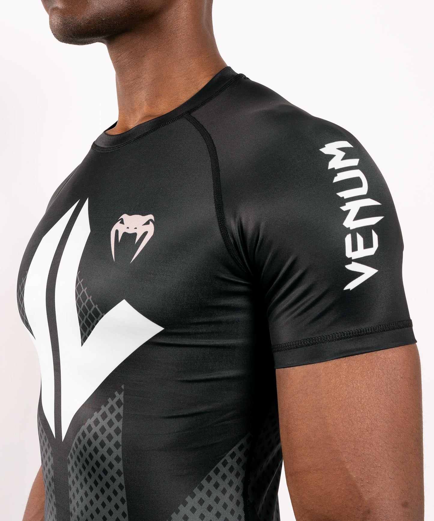 Venum Arrow Loma Signature Collection Short Sleeve Rashguard - Black/W ...