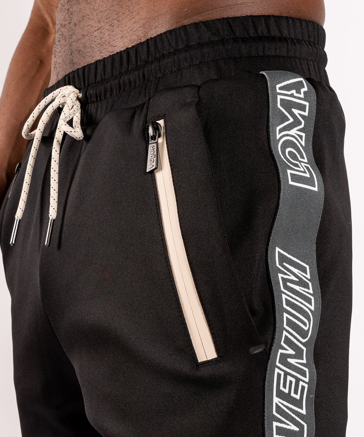 Venum Arrow Loma Signature Collection Joggers - Black/White - Venum Asia